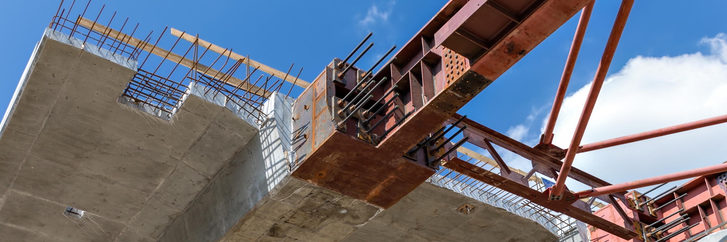 CNG Systems for Construction Vehicles | Cummins Clean Fuel Technologies